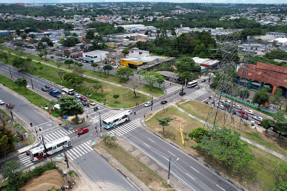 Prefeitura Acelera Obras Na Avenida Das Torres E Inicia A Instalação Da