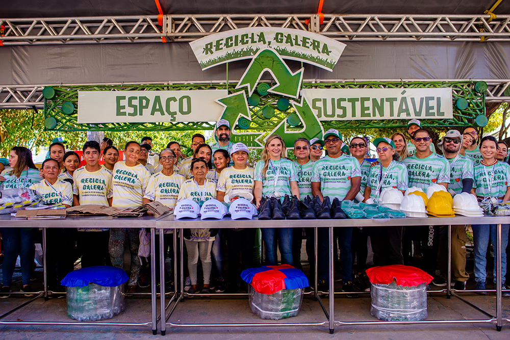 Projeto 'Recicla, Galera' entrega ecopontos para Parintins e mais de R ...