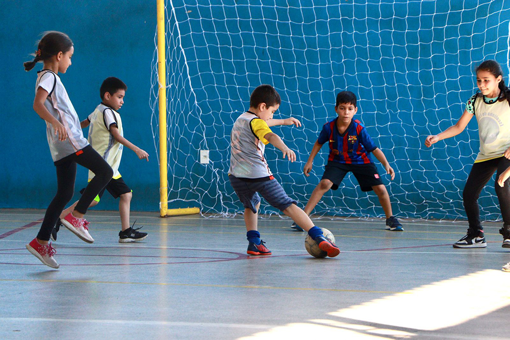 Torneio de futsal para crianças e pré-adolescentes da Raiz é realizado ...