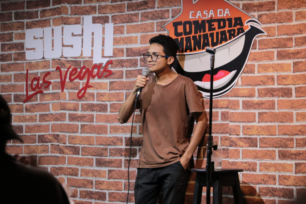 Show de comédia faz público rir com desastres amorosos neste sábado (15 ...